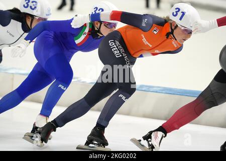 HEERENVEEN, NETHERLANDS - NOVEMBER 2: Marijke Groenewoud, Elisa Dul ...