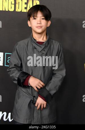 LOS ANGELES - NOV 20: Kien Michael Spiller at The Walking Dead Finale ...