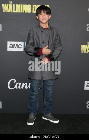 LOS ANGELES - NOV 20: Kien Michael Spiller at The Walking Dead Finale ...