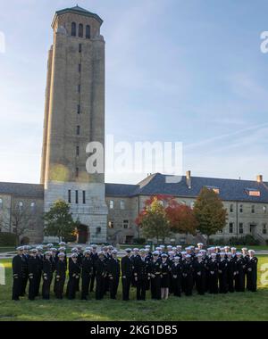 FORT SHERIDAN, Il. (Sep. 21, 2022) Sailors assigned to Navy Reserve ...