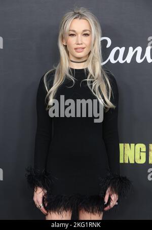 LOS ANGELES, CA - NOVEMBER 4: Karolina Wydra, Samba Schutte, Vince ...