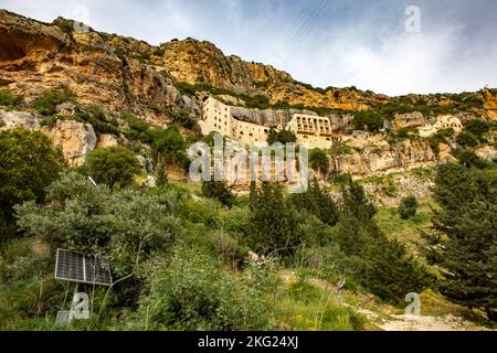 Our Lady of Hamatoura orthodox monastery, Kannoubine Valley, Lebanon ...