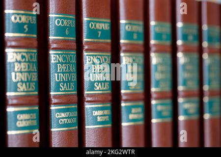 Encyclopedia Universalis general knowledge books. Library Stock Photo - Alamy