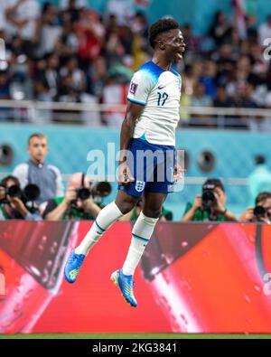 Doha, Catar. 21st Nov, 2022. Iran's TAREMI Mehdi celebrates after ...