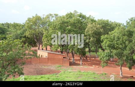 Atacora mountains, rural areas of Tangueta, trees, some buildings ...
