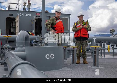 Capt. Shawn Triggs, Commanding Officer, Naval Supply Systems Command ...