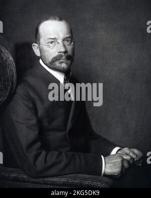 Wilhelm H. His, Jr (1863-1934), Swiss-German physician. Photograph by ...