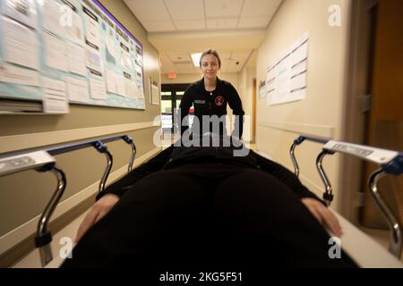 Kathleen Baker, from Cleveland, a registered nurse in Walter Reed ...