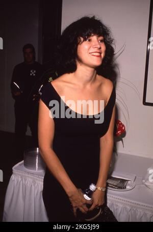 Jennifer Tilly 1989 Credit: Ralph Dominguez/MediaPunch Stock Photo - Alamy