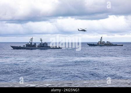 PHILIPPINE SEA (Nov. 20, 2022) Capt. Edward Angelinas views the Royal ...