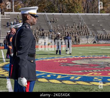 Sgt. Maj. Of the Marine Corps Carlton Kent, left, and Brig. Gen ...