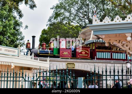 Disneyland Ward Kimball Steam Engine Stock Photo - Alamy
