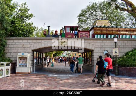 Disneyland Ward Kimball Steam Engine Stock Photo - Alamy