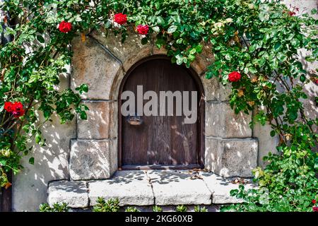 Snow Whites Castle Disneyland Stock Photo - Alamy