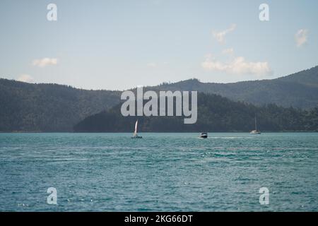 tropical islands and super yachts in queensland australia in spring ...