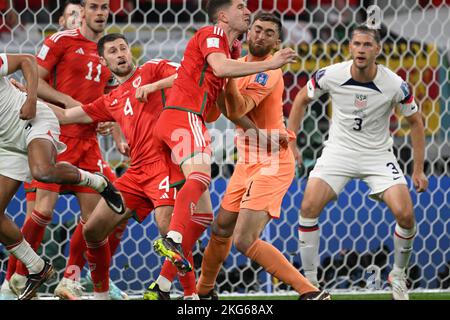 DOHA, Al Rayyan, Qatar. , . Matt TURNER keeper, Walker ZIMMERMAN 3, of ...