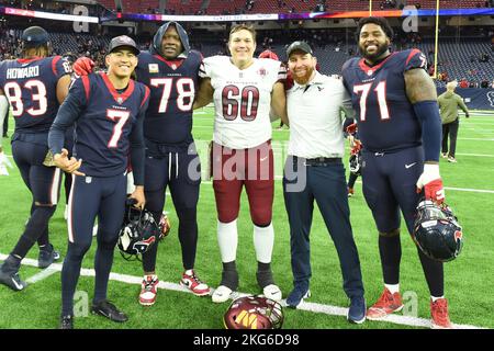 Washington Commanders offensive tackle Laremy Tunsil (78) blocks during ...
