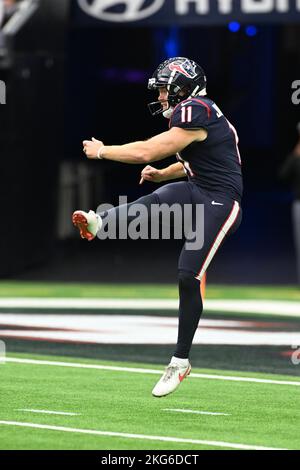 Houston Texans punter Cameron Johnston (11) punts in the first quarter ...