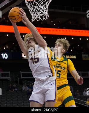 San Francisco forward Zane Meeks shoots during the second half of an ...