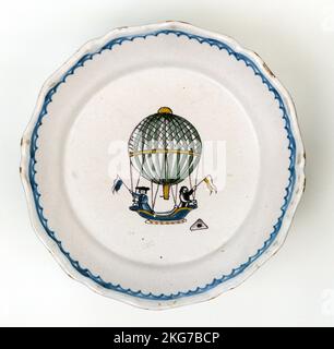 Plate - Nevers Decoration representing the first ascent of Charles and ...