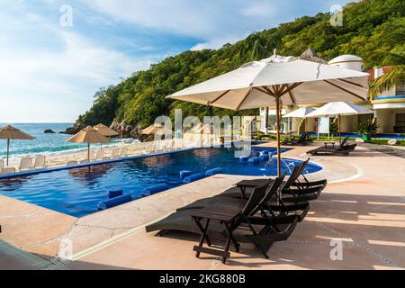 A resort hotel on Chahue Beach in the Bahias of Huatulco on the Pacific ...