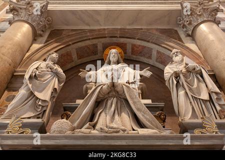 ROME, ITALY, VATICAN - DECEMBER 16, 2011: Italy, Rome, Vatican, St ...