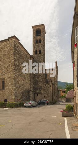 bobbio abbazia di san colombano storia Stock Photo - Alamy