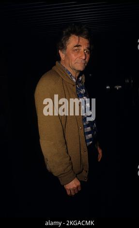 Los Angeles, California: PETER FALK grave at Pierce Brothers Westwood ...
