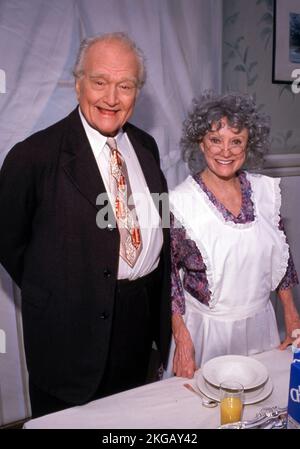 Phyllis Diller with Red Buttons Circa 1980's Credit: Ralph Dominguez ...