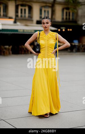 Street style, Cassandra Cano arriving at Stella McCartney Spring Summer ...
