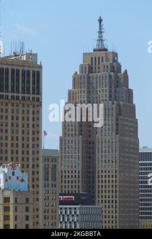 The Penobscot Building is an office tower in Detroit, Michigan ...