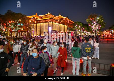 The Tang Dynasty Culture Show at the Great Tang All Day Mall in XI'an ...