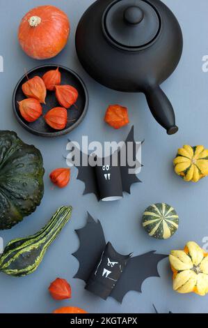 DIY Halloween paper pumpkin craft Stock Photo - Alamy