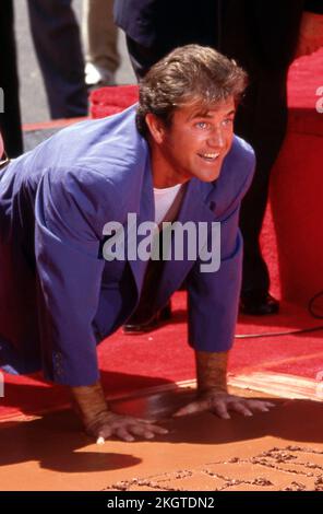 Mel Gibson hand and footprints ceremony on August 23, 1993 at the Mann ...