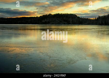 Frozen Simon Lake at sunset, Greater Sudbury, Ontario, Canada Stock ...