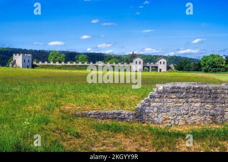 The Historic Roman Fort ruin Castra Vetoniana Stock Photo - Alamy