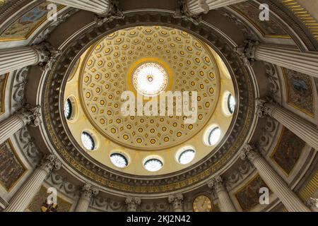 Ireland, Dublin, City Hall, Copula, entrance hall Stock Photo - Alamy