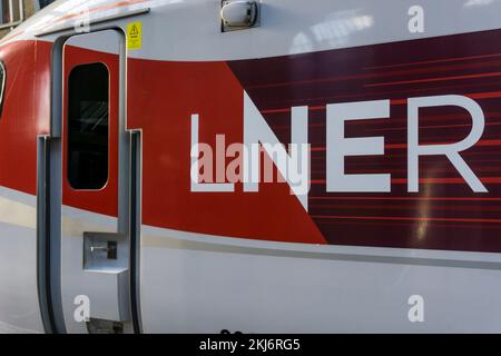 LNER Azuma train at Kings Cross station London Stock Photo - Alamy