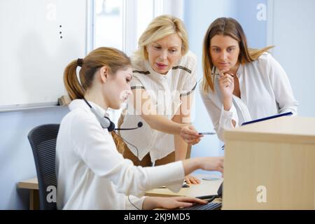 business team discussing business issues in office Stock Photo - Alamy