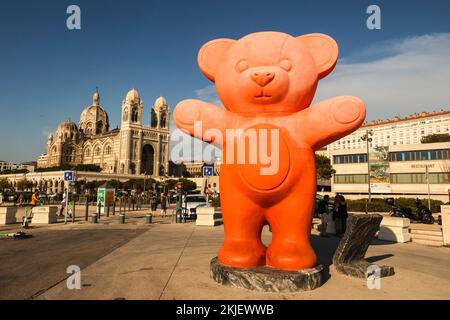 The giant teddy bear sculpture in the transit area of Hamad ...