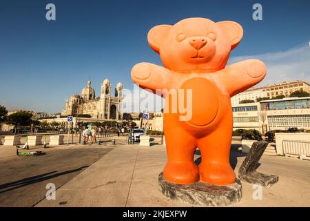 The giant teddy bear sculpture in the transit area of Hamad ...