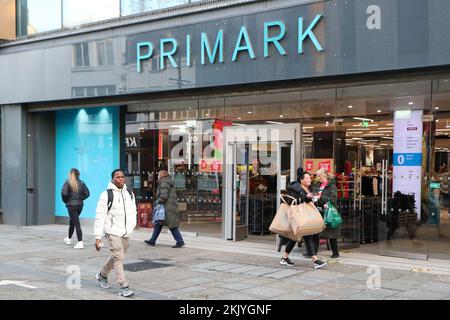 Black Friday Shoppers outside Primark in Newcastle at Newcastle City ...