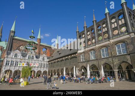 Renaissance dormer, Gothic shield wall (rear), town hall, market ...