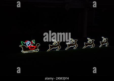 Adelaide, Australia. 26 November 2022. A Santa Claus on a sleigh and ...