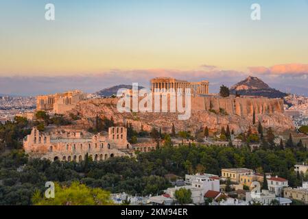 Amazing view of the Acropolis of Athens, Greece at dusk. Stunning ...