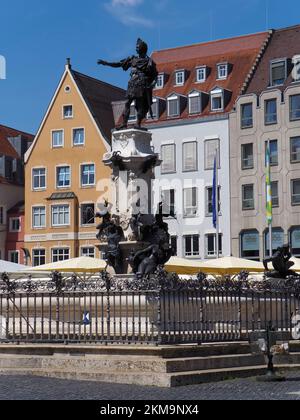 Augustusbrunnen, Augustus Fountain, Rathausplatz, Town Hall Square ...