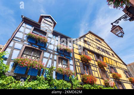 Riquewihr (Reichenweier, Richewihr): Old Town, half-timbered houses ...