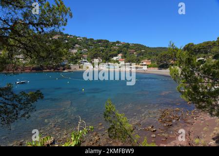 Fabregas beach in La Seyne-sur-Mer Stock Photo - Alamy