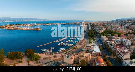 View of the Messina's port with the gold Madonna della Lettera statue ...