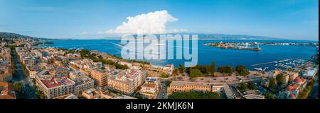 View of the Messina's port with the gold Madonna della Lettera statue ...